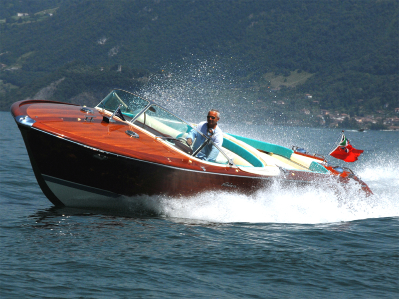 Riva_Aquarama_Special-0.jpg